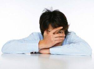 The 4 types of Shyness and ways to overcome them | Caveman in a Suit